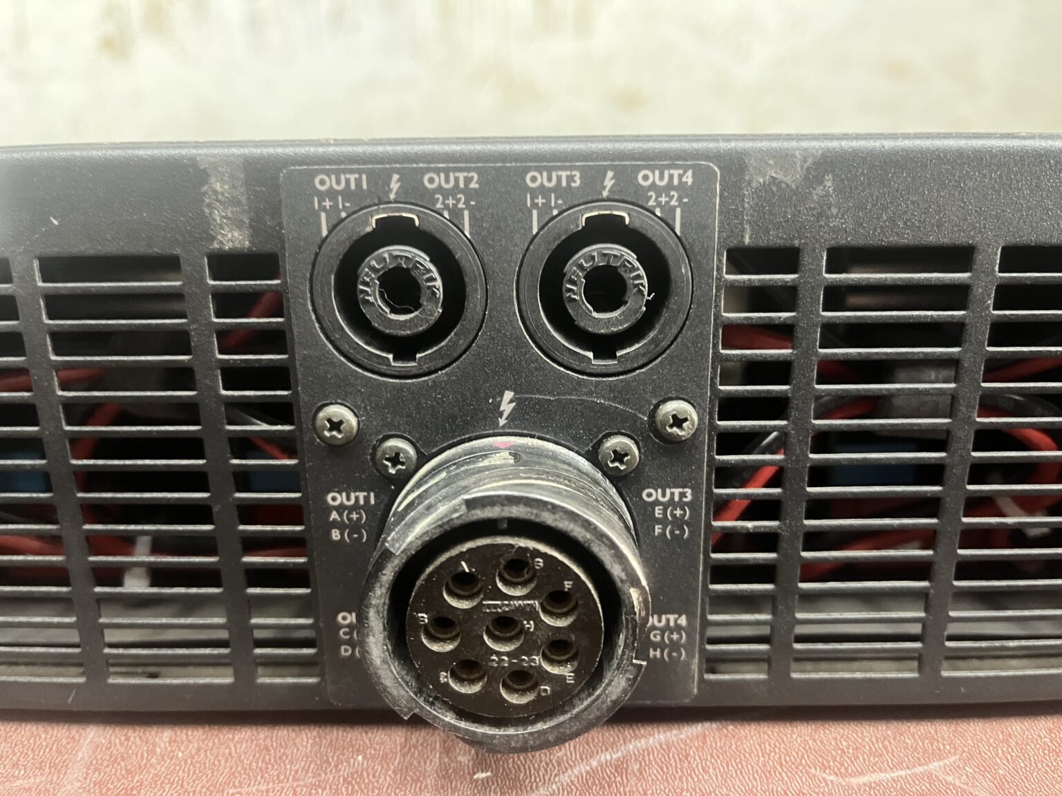 L-Acoustics LA8 Amplifier - ARRIUS